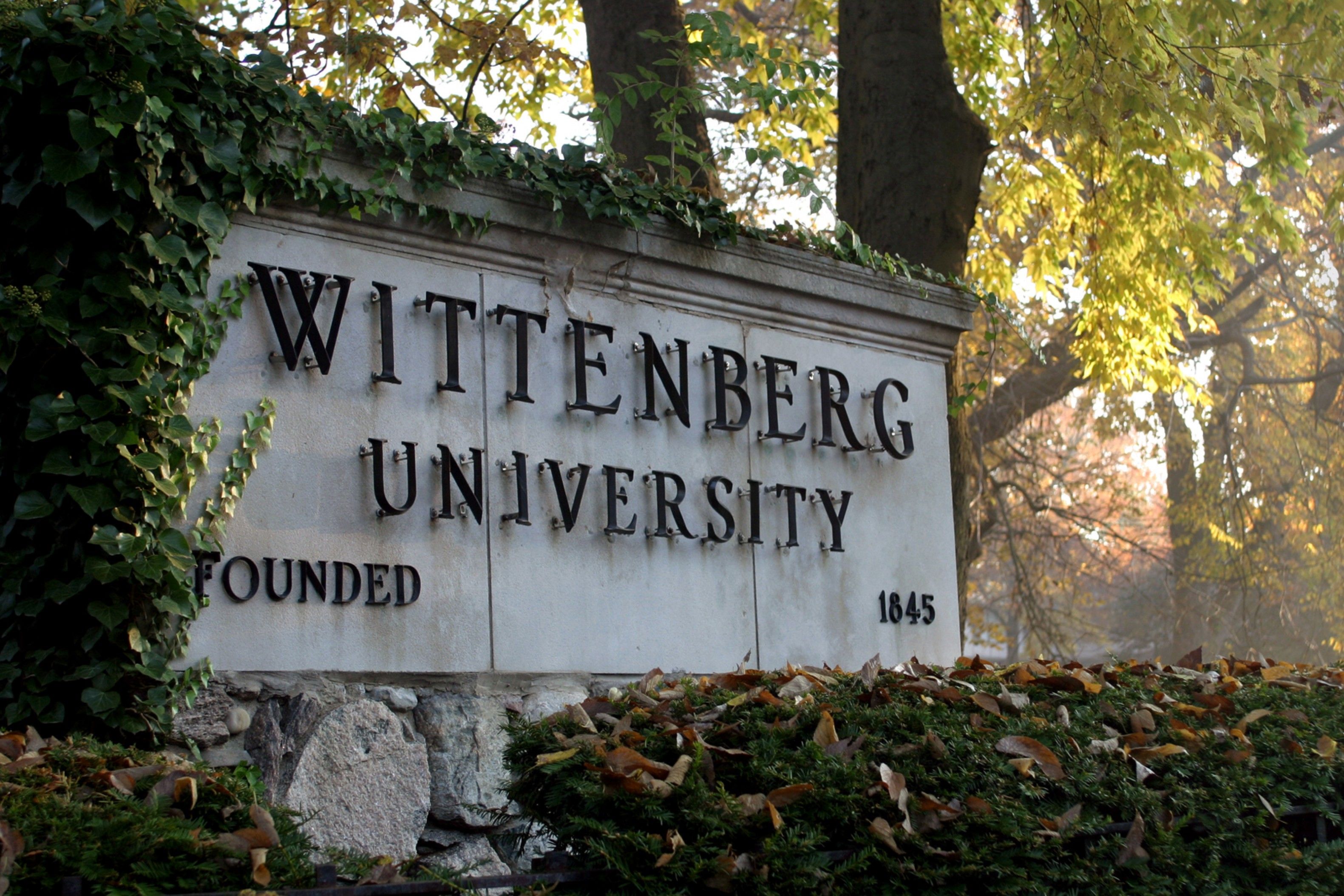 Mortar Board Awarded | Wittenberg University